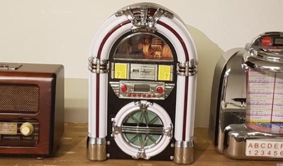 Mini Jukebox – BilliardCuesOnline