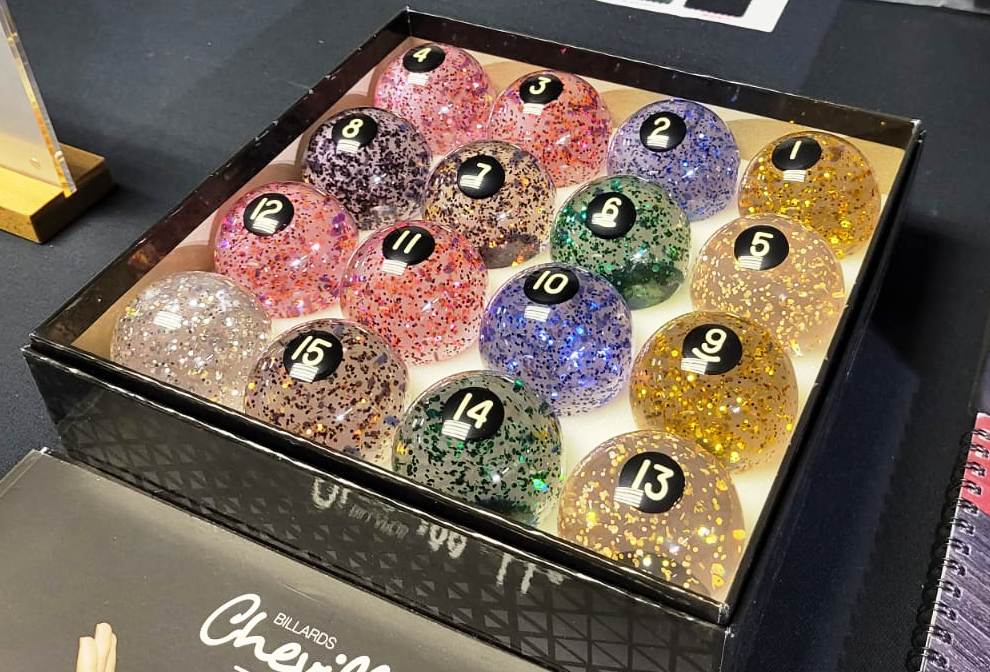 Panther Crystal Sparkling Pool Ball Set – BilliardCuesOnline