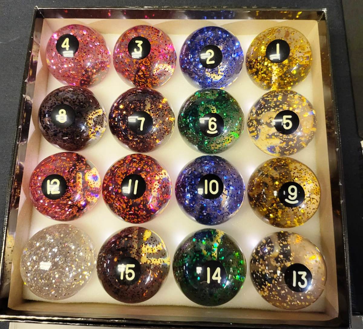 Panther Crystal Sparkling Pool Ball Set – BilliardCuesOnline